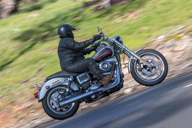 6 Defensive Motorcycle Riding Tips to Keep You Safe | Las Vegas Harley ...